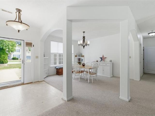204 Joshua CIR