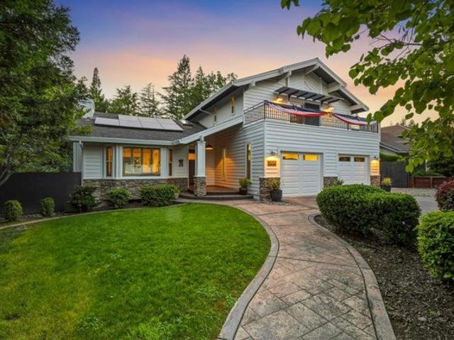 204 Oak Canyon Way, Folsom, CA 95630