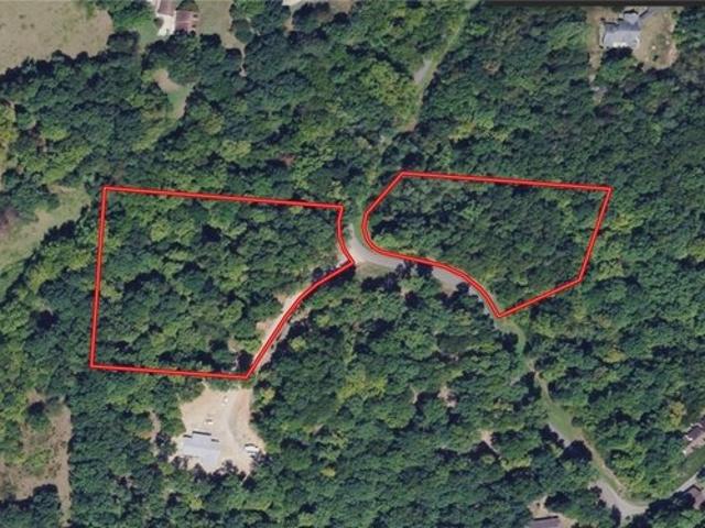 204 Oakridge Dr, Gallipolis, OH 45631