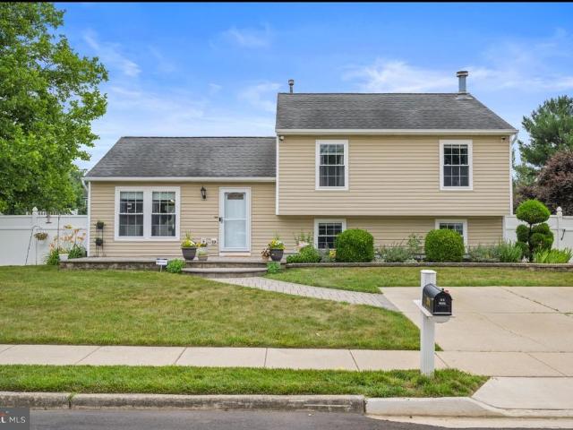 204 Lomond Road