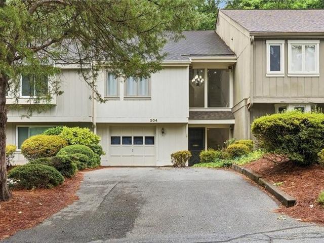 204 Lamplighter Cir, Winston Salem, NC 27104