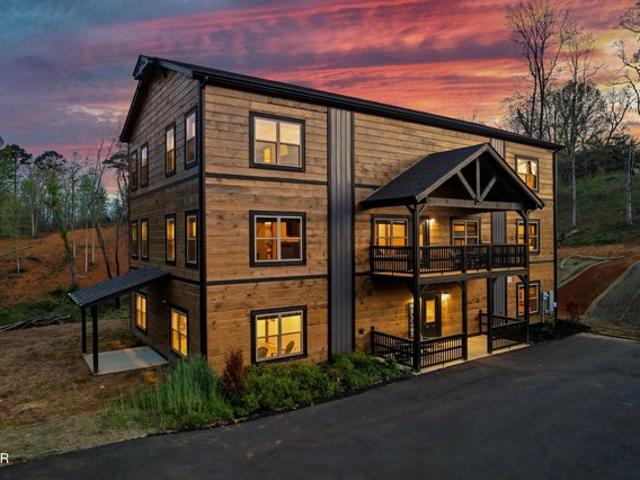 204 Lily Jo Way, Sevierville, TN 37876