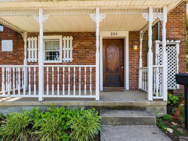 204 Moberly Avenue