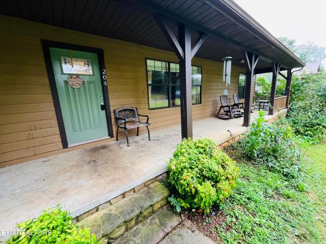 204 Mohawk Circle