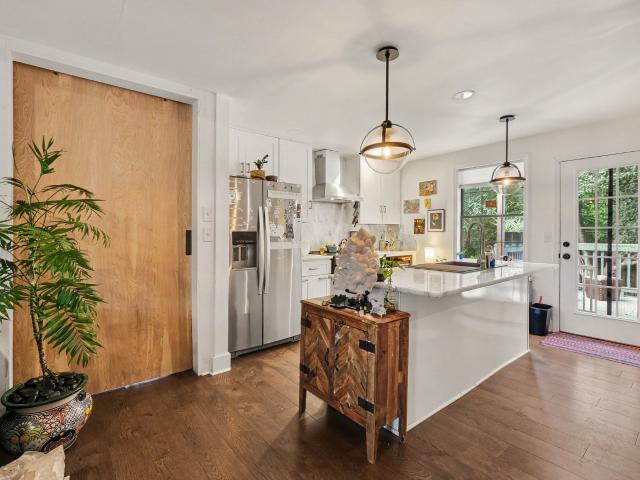 204 Morganmeade Ct