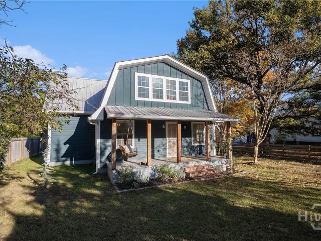 204 Maple Street
