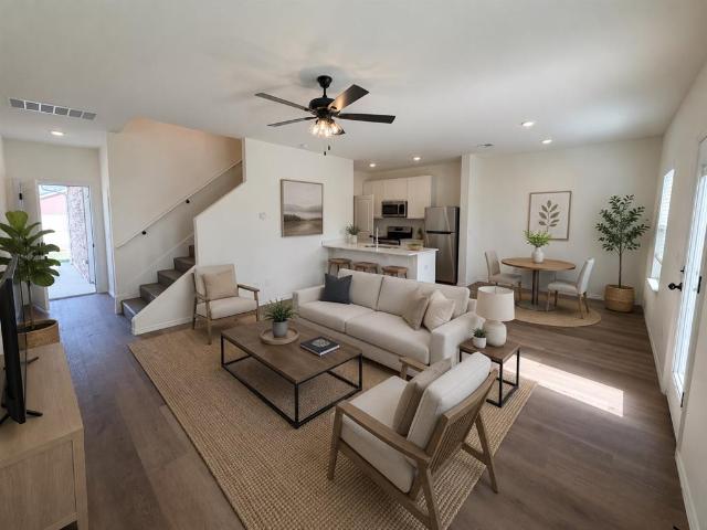 204 Mason Court