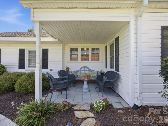 204 Memorial Drive