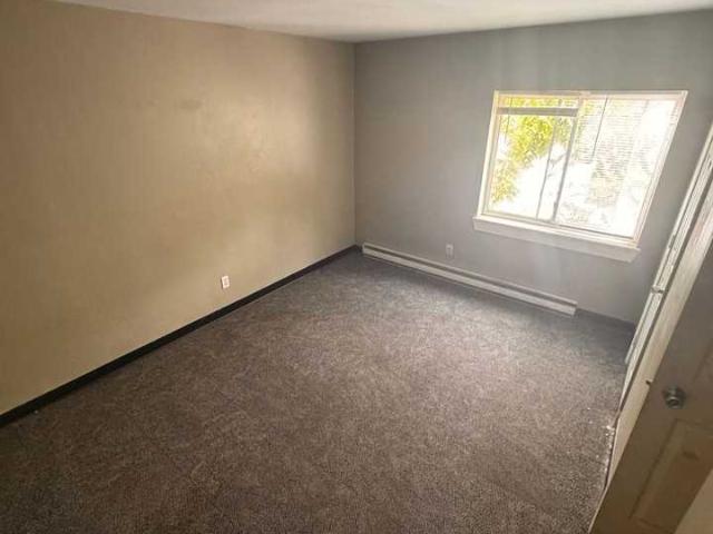204 Middlebury St 1 Bedroom Apartment for Rent at 204 Middlebury St, Elkhart, IN 46516 Tipton Area
