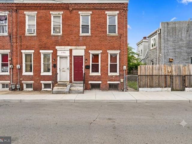 204 Middlesex Street