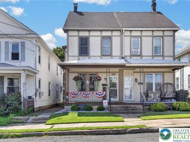 204 N 7th St, Lehighton, PA 18235