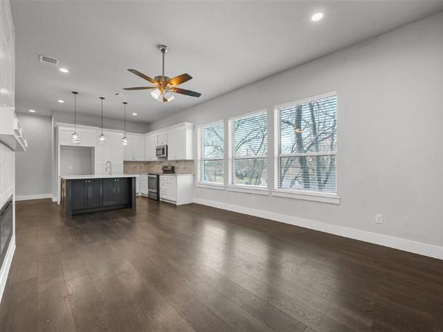 204 N Getzendaner Street # 2