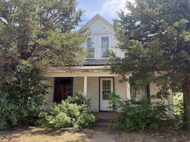 204 N Main St, Sharon, KS 67138