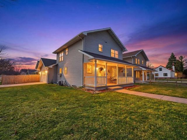 204 N Park Ave, Fond du Lac, WI 54935