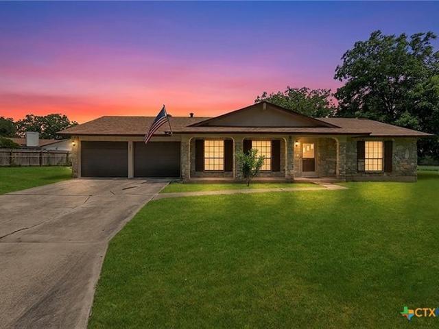 204 Norris Dr W, Converse, TX 78109