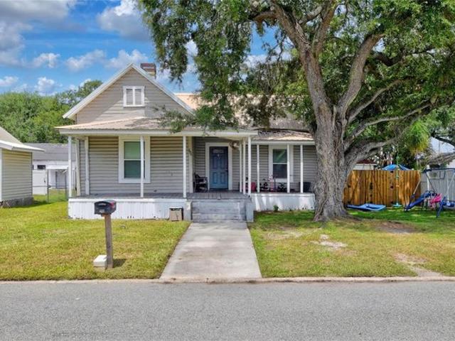204 NE 1st Ave, Mulberry, FL 33860