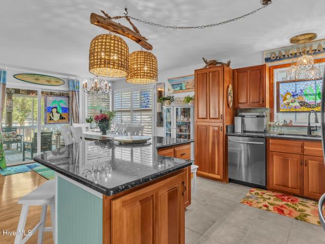 204 NE 60th Street