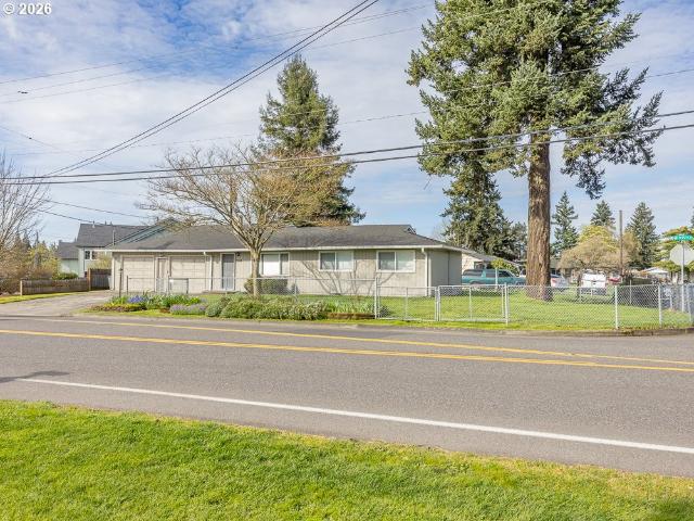204 NE 97th Ave, Vancouver, WA 98664 | MLS #570463 | Compass