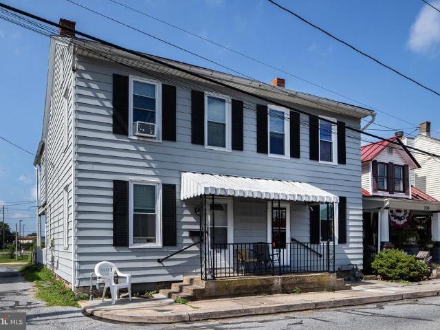 204 Nissley Street