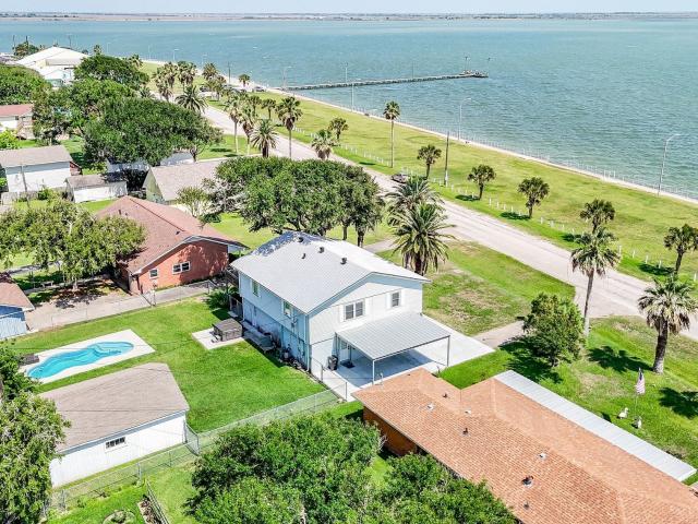 204 S Bay Boulevard