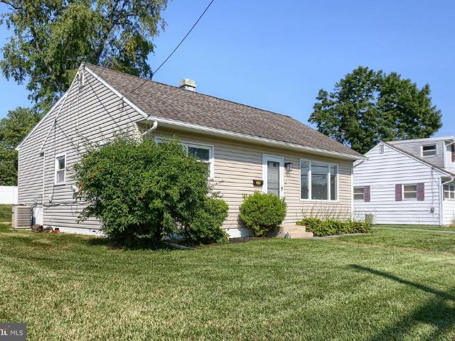 204 S Locust Street