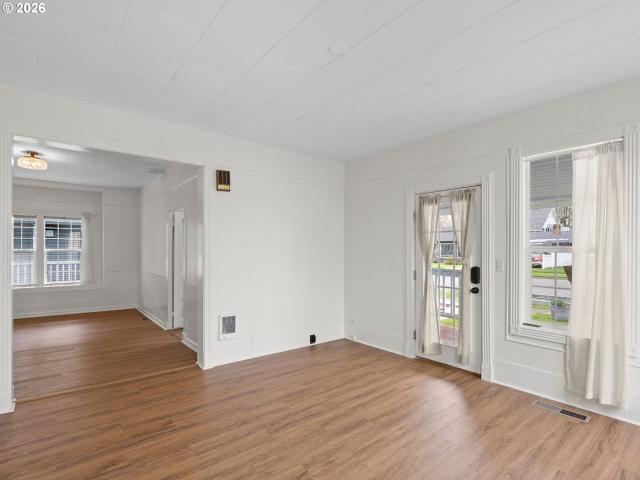 204 s main st
