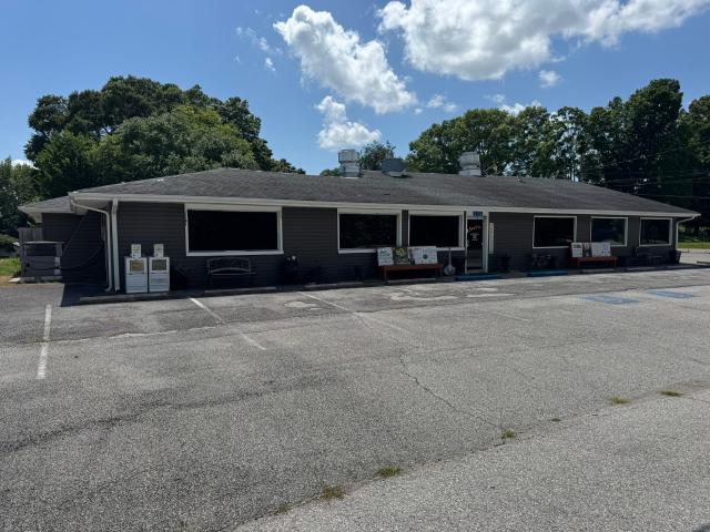 204 S Main St