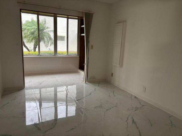 204 Salisbury I, Unit 204, West Palm Beach, FL 33417 | MLS #B26048