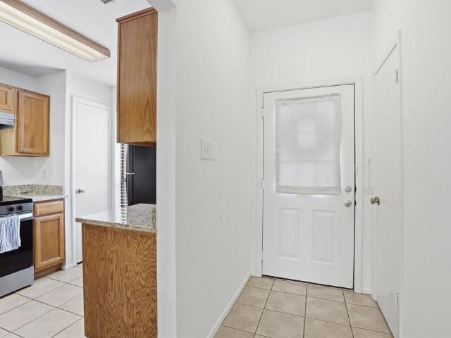 204 Samuel Boulevard # i3