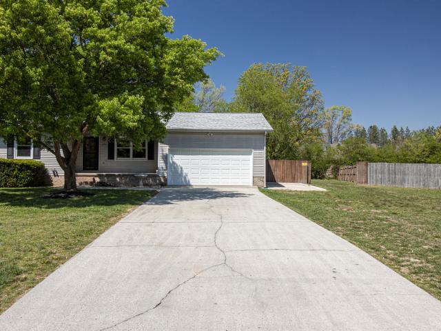 204 Scenic Cir