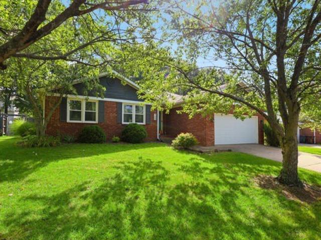 204 Setti Place Rd, Versailles, KY 40383
