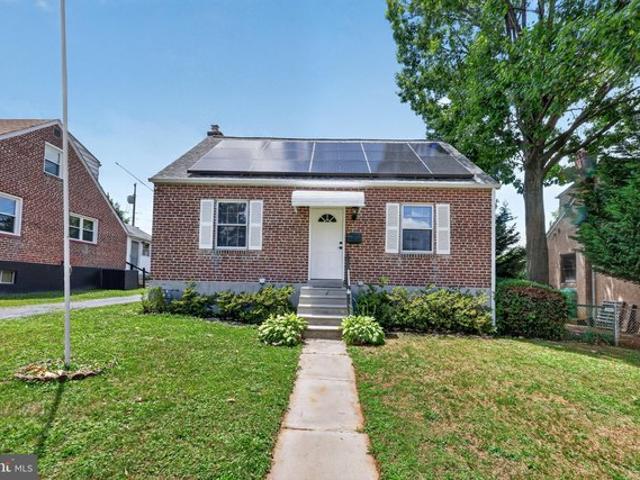 204 Sharon Park Dr, Folcroft, PA 19032