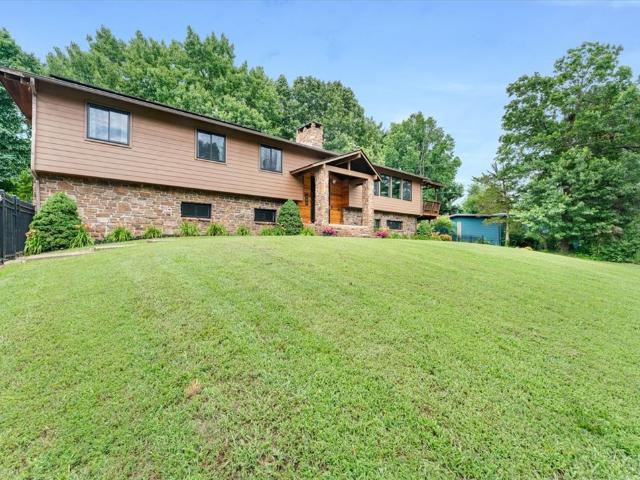 204 Shoreline Drive