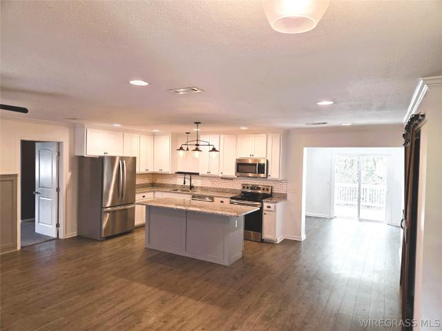 204 Springdale Drive