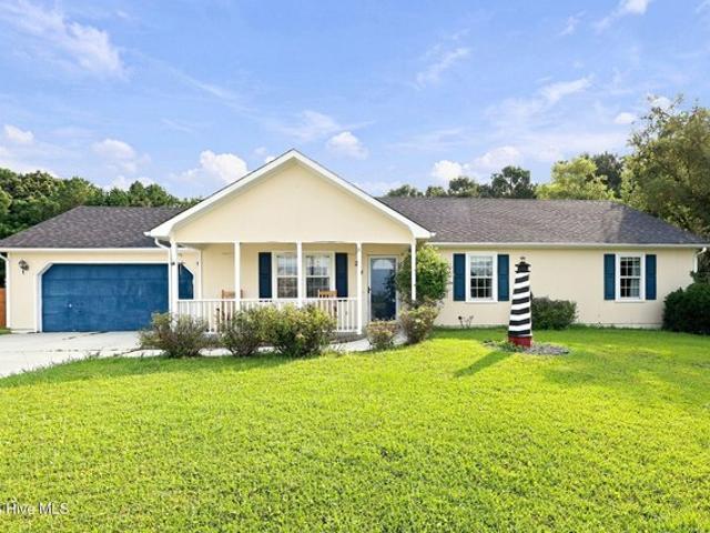 204 Stag Ct, Hubert, NC 28539