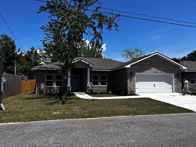 204 Starfish Rd, Mary Esther, FL 32569