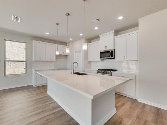 204 Starlight Drive