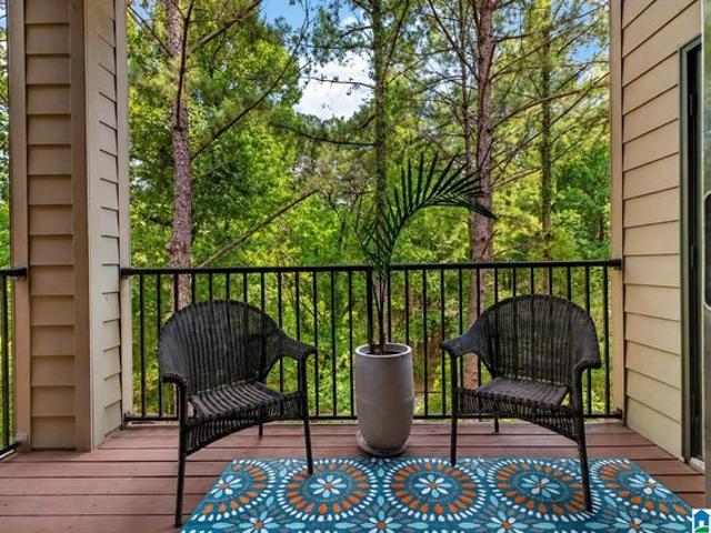 204 Sterling Oaks Dr Unit 204, Hoover, AL 35244