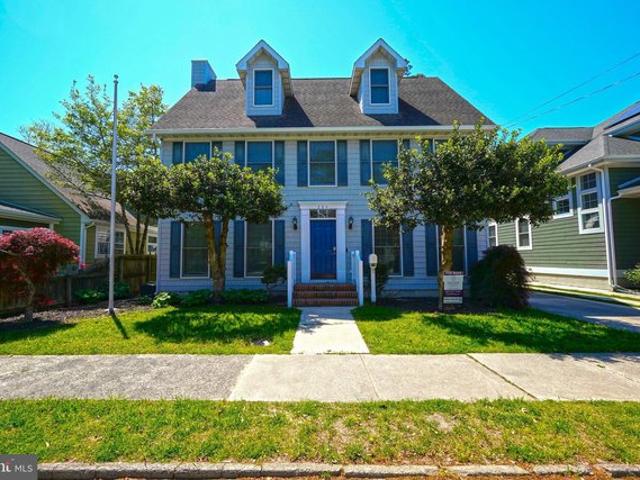 204 Stockley St, Rehoboth Beach, DE 19971
