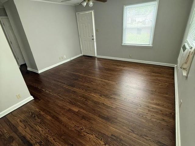 204 Sunset Ct