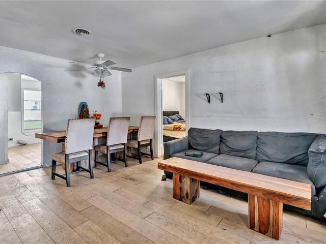 204 Sunset Lane