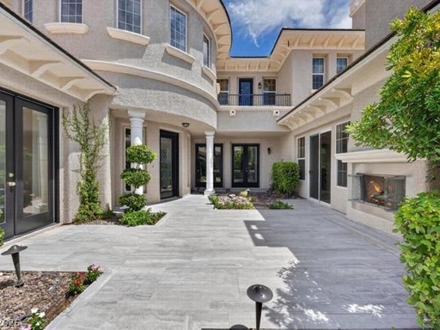 204 Surtees Point St, Las Vegas, NV 89144