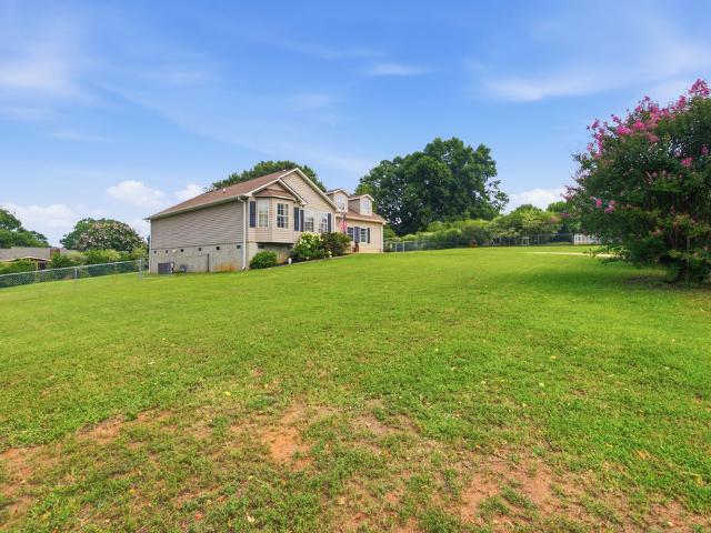 204 Sussex Way