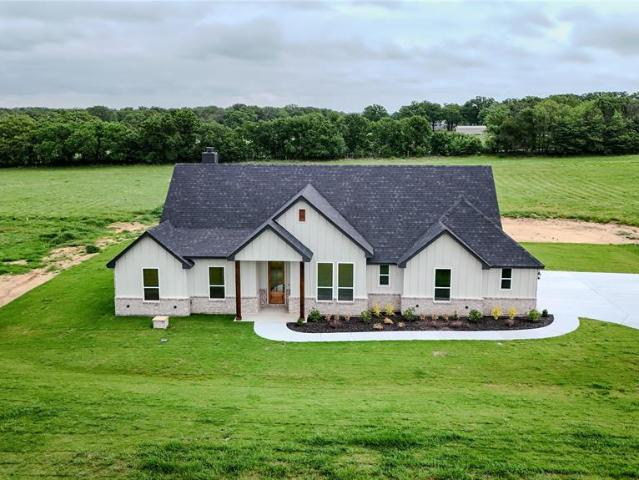204 Sweetgrass Dr, Poolville, TX 76487 | MLS #21247 | Compass