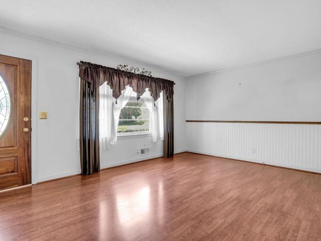 204 Parkdale Drive