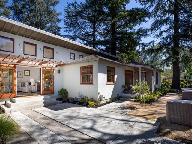 204 Princeton Rd, Menlo Park, CA 94025