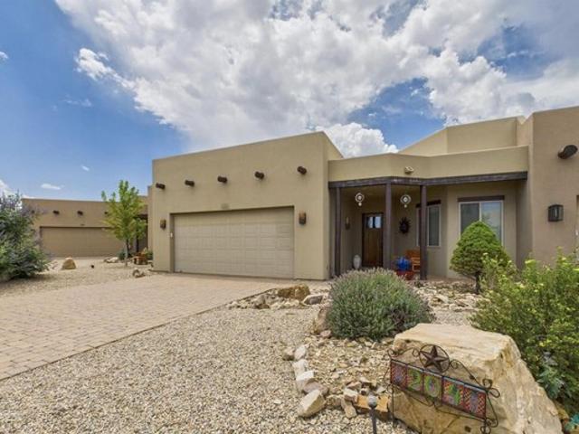 204 Pueblo Loop, Alto, NM 88312