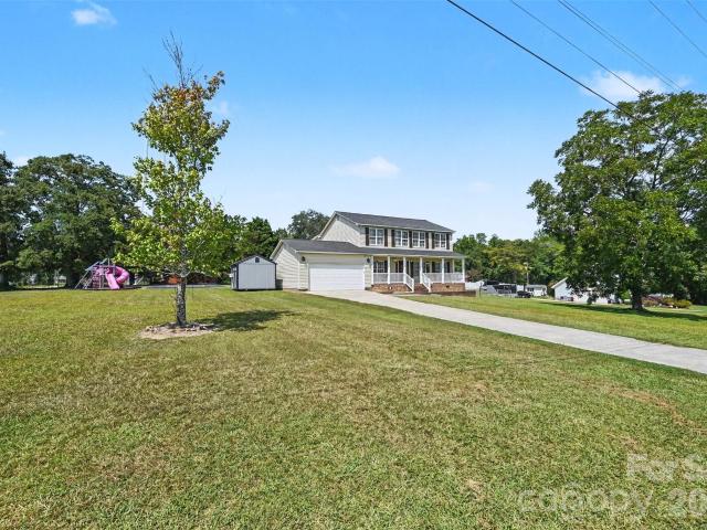 204 Rowland Avenue