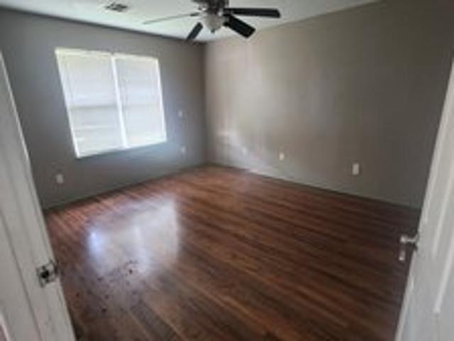 204 Rose Dr, Pocola, OK 74902