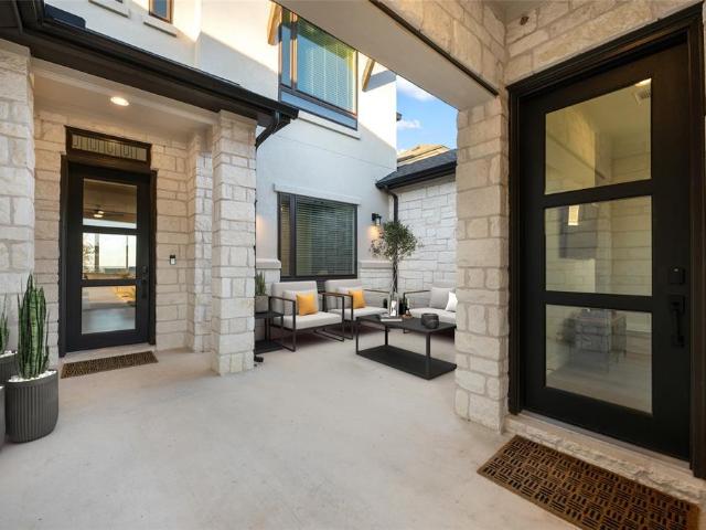 204 Roseleaf Ct